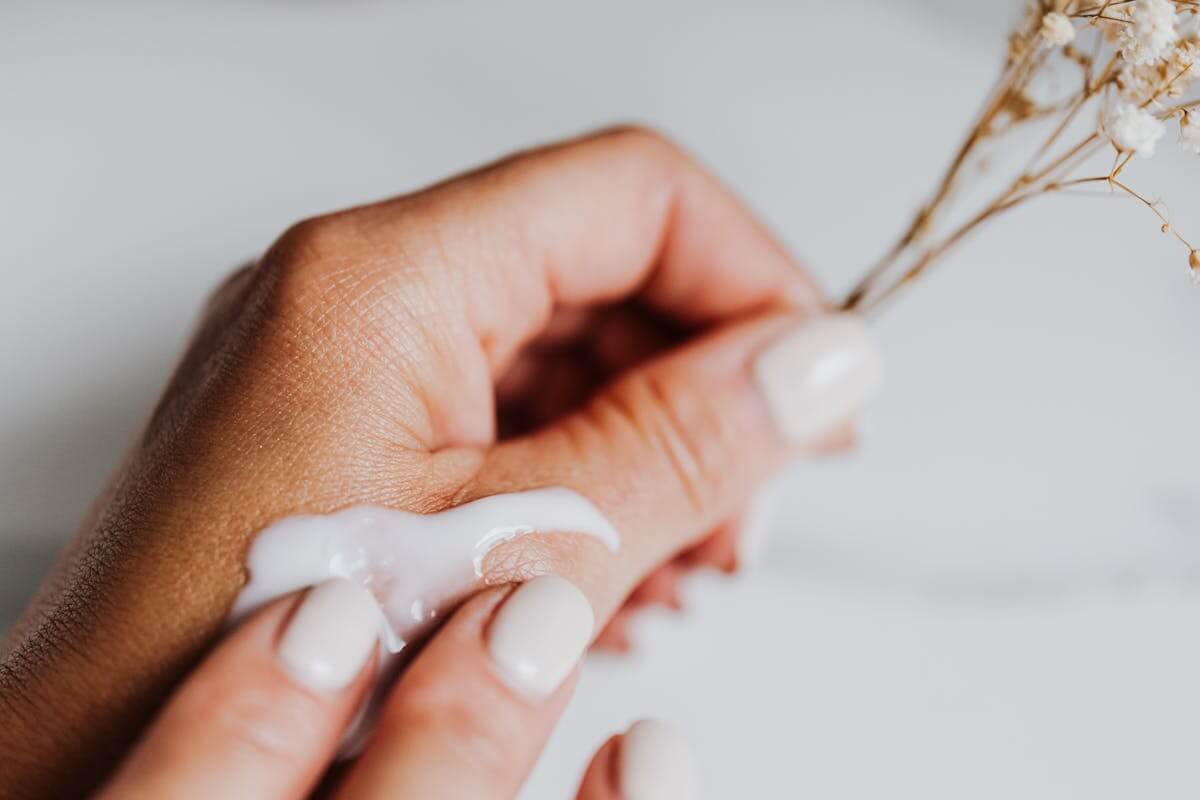 The Best Non-toxic Hand Cream for Super Dry Skin